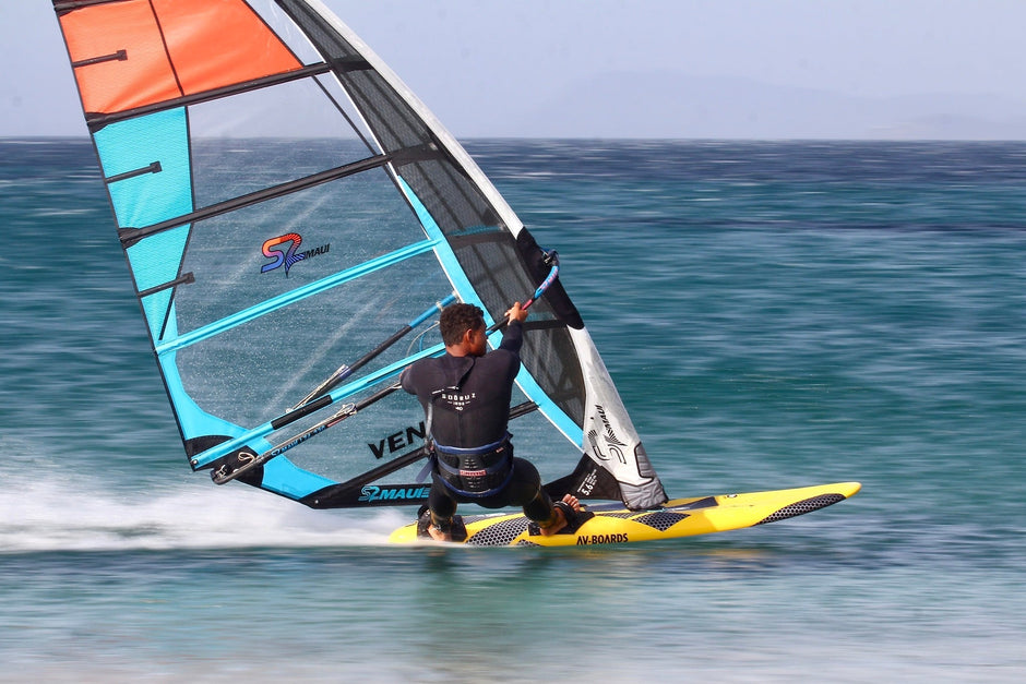 AV Boards | Custom windsurfing board design – av-boards